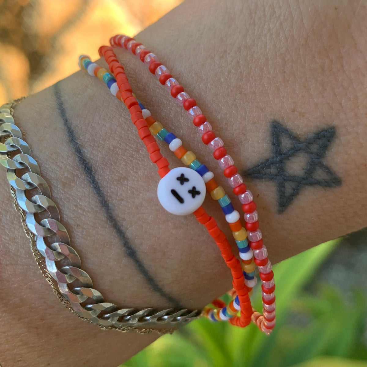 red seed bead dead face bracelet – bryn sanders jewelry